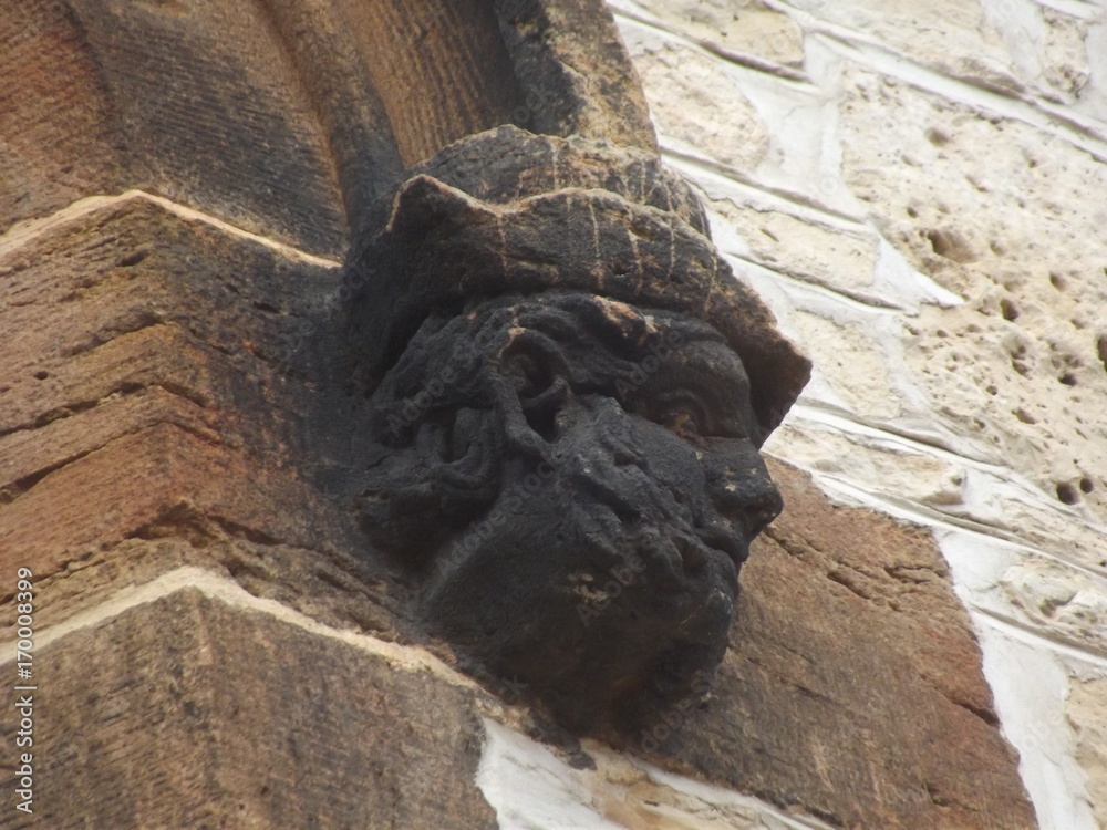 Foto de Stone Face of Past Prison Warden Old Adelaide Prison South ...