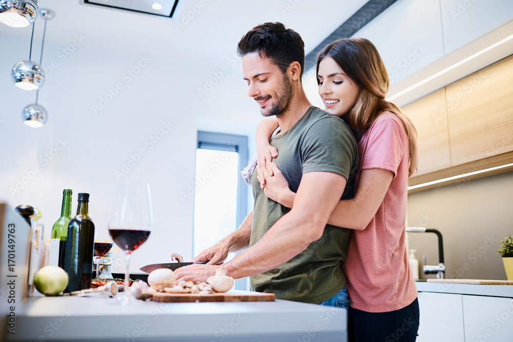 Girlfriend Cooking For Boyfriend