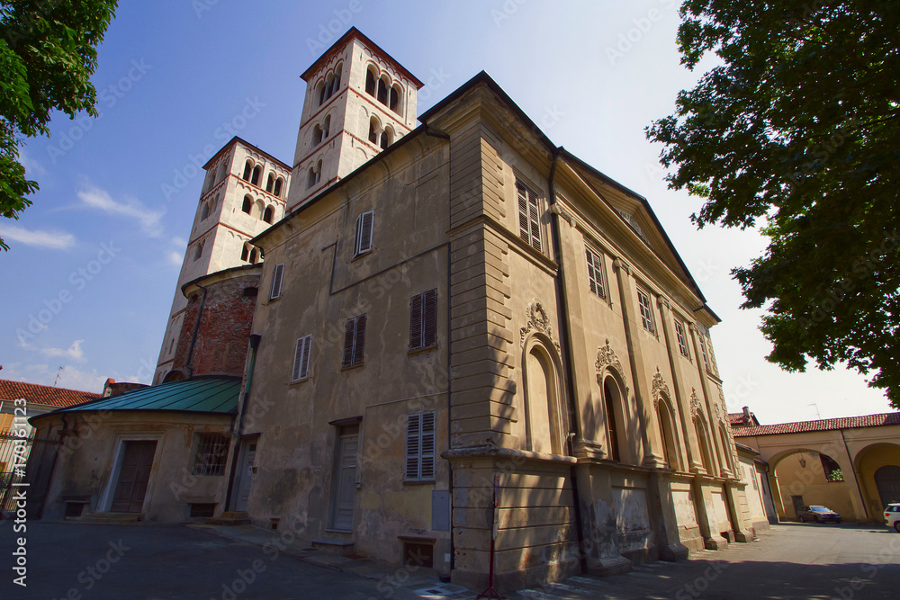 Duomo Cattedrale Santa Maria Assunta di Ivrea Piemonte Italia Europa ...
