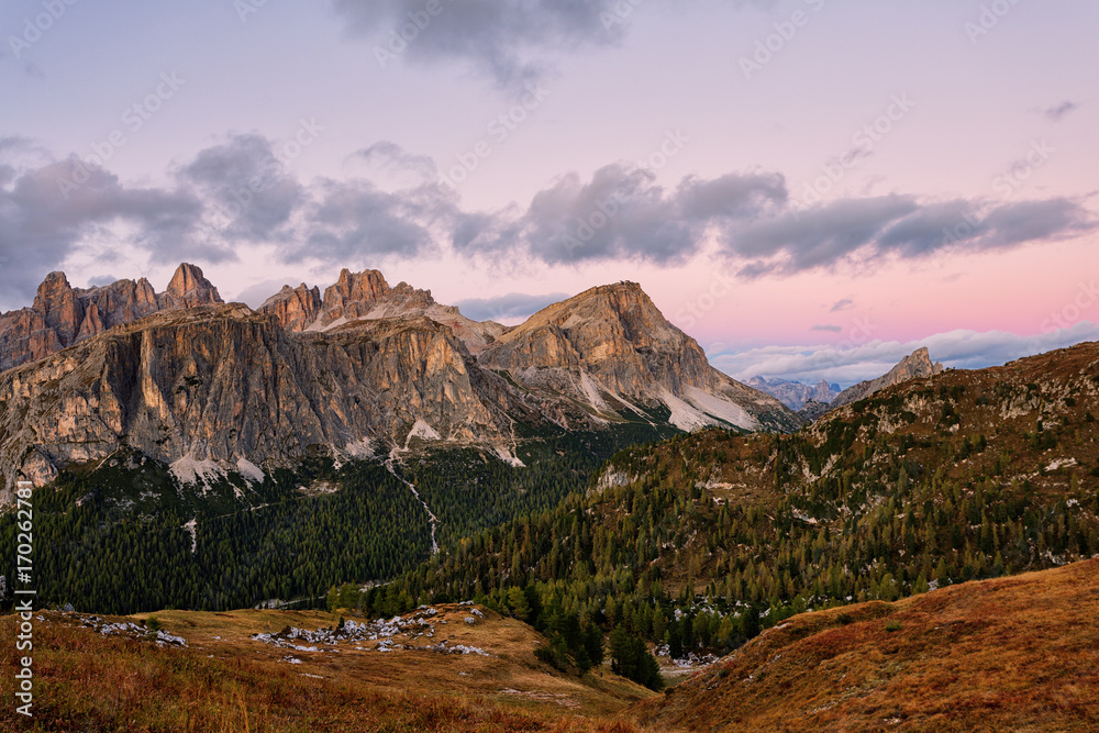 Mountain Cinque Torri (The Five Pillars) at sunrise, Dolomites, Italy ...