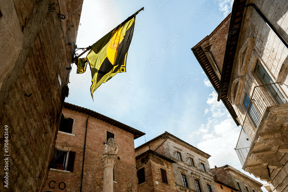 Case antiche e storiche italiane Stock Photo | Adobe Stock