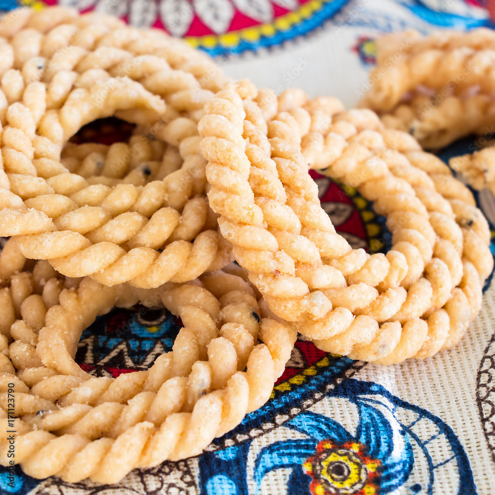 Chakli famous South Indian Traditional Snack. Spiral shaped crisp fried ...