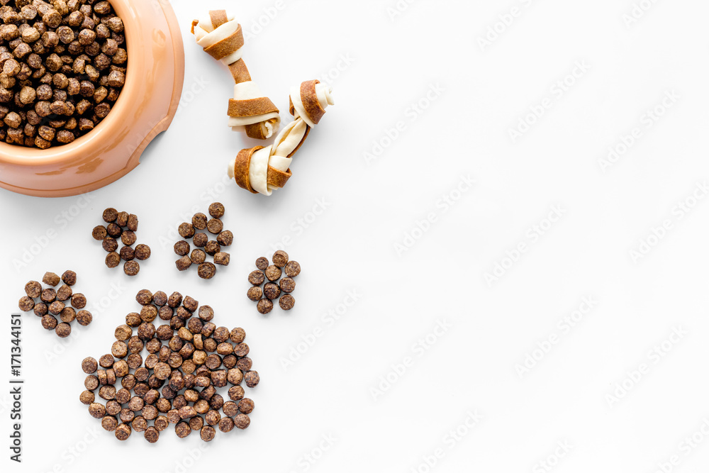 dry pet - dog food in bowl on white background top view mock up Stock ...