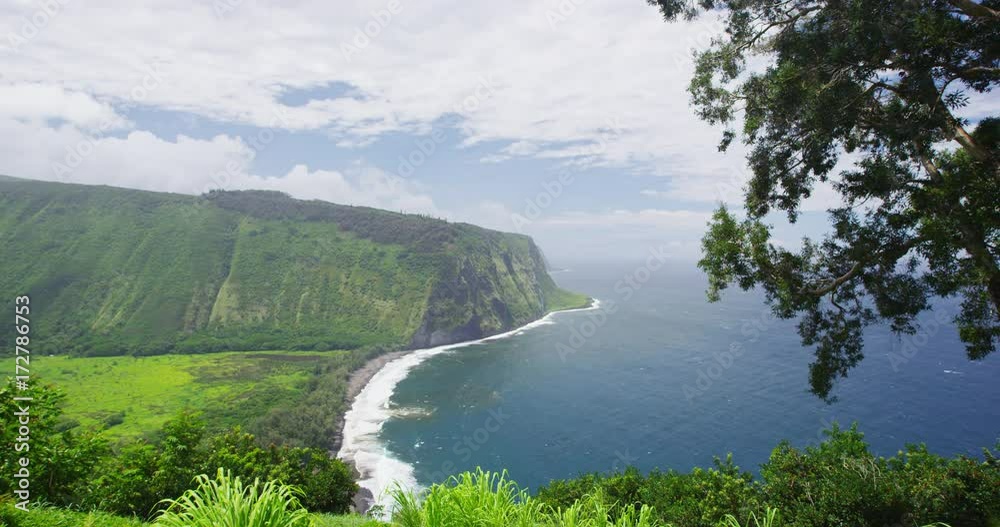 Hawaii landscape - Waipio Valley Lookout view on Big Island, Hawaii ...