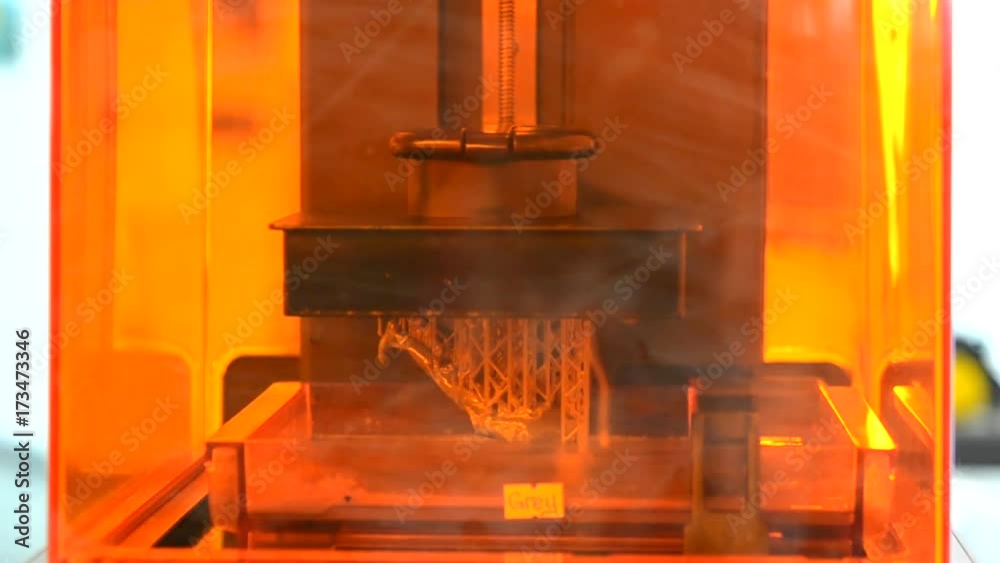 Stereolithography DPL 3d printer create detail and liquid drips ...
