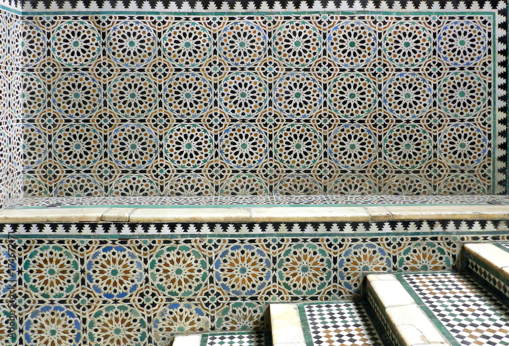 ARABESQUES TRADITIONNELLES Stock Photo | Adobe Stock