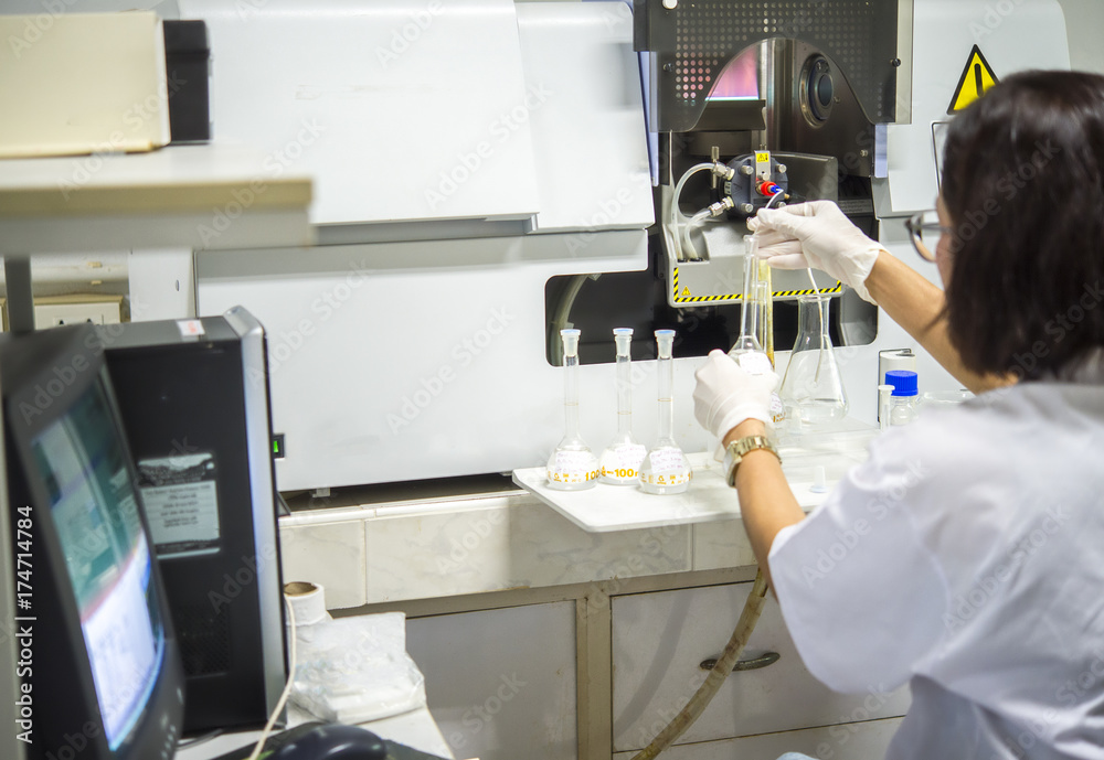 Scientists are using Atomic Absorption Spectroscopy (AAS) to analyze ...