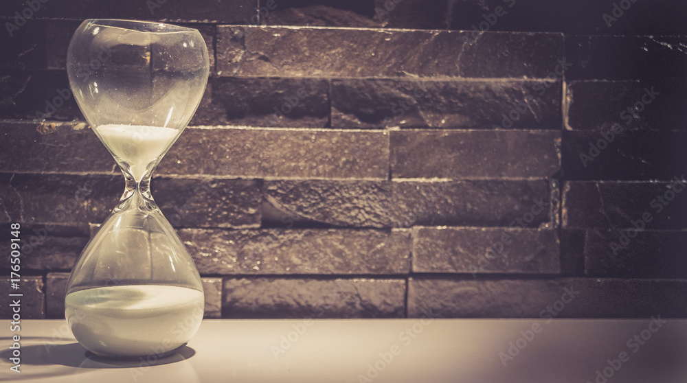 Broken Hourglass Wallpaper