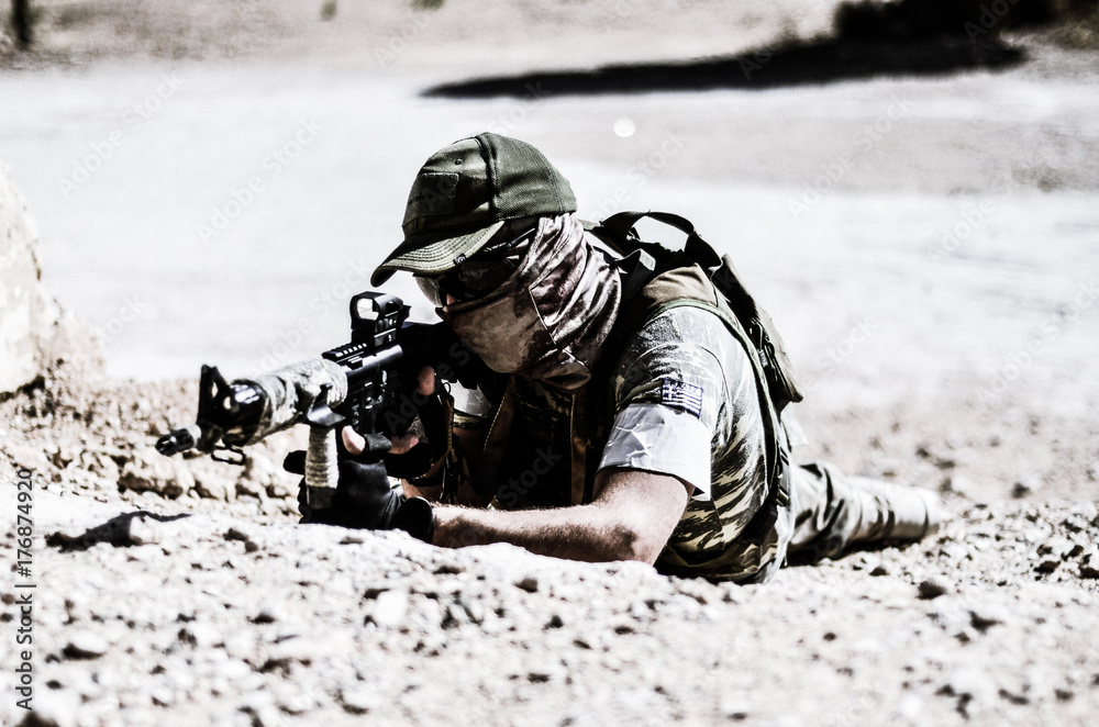 soldier aim target rifle m 4 Stock Photo | Adobe Stock