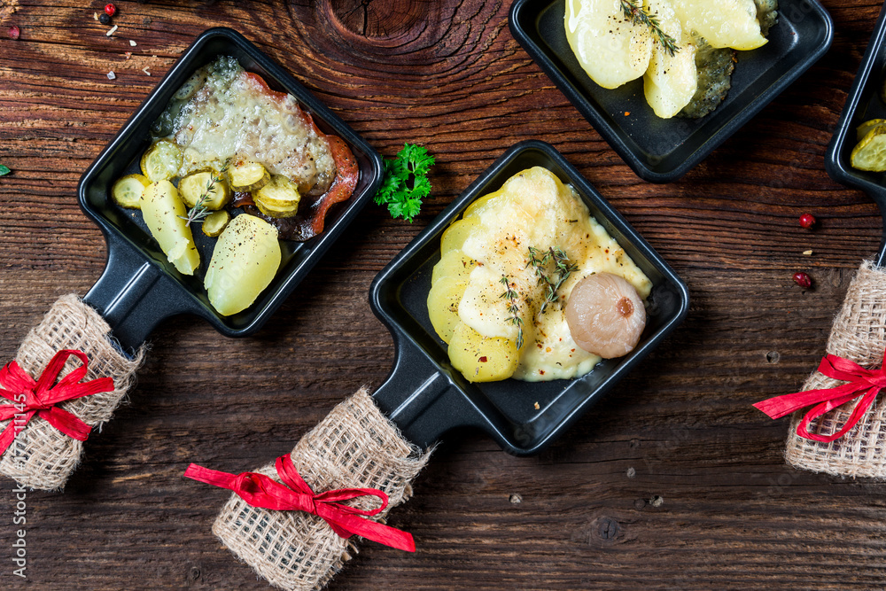 Raclette - Wurst und Käse - Platte - Jause - Zutaten - Grill - Grillen ...