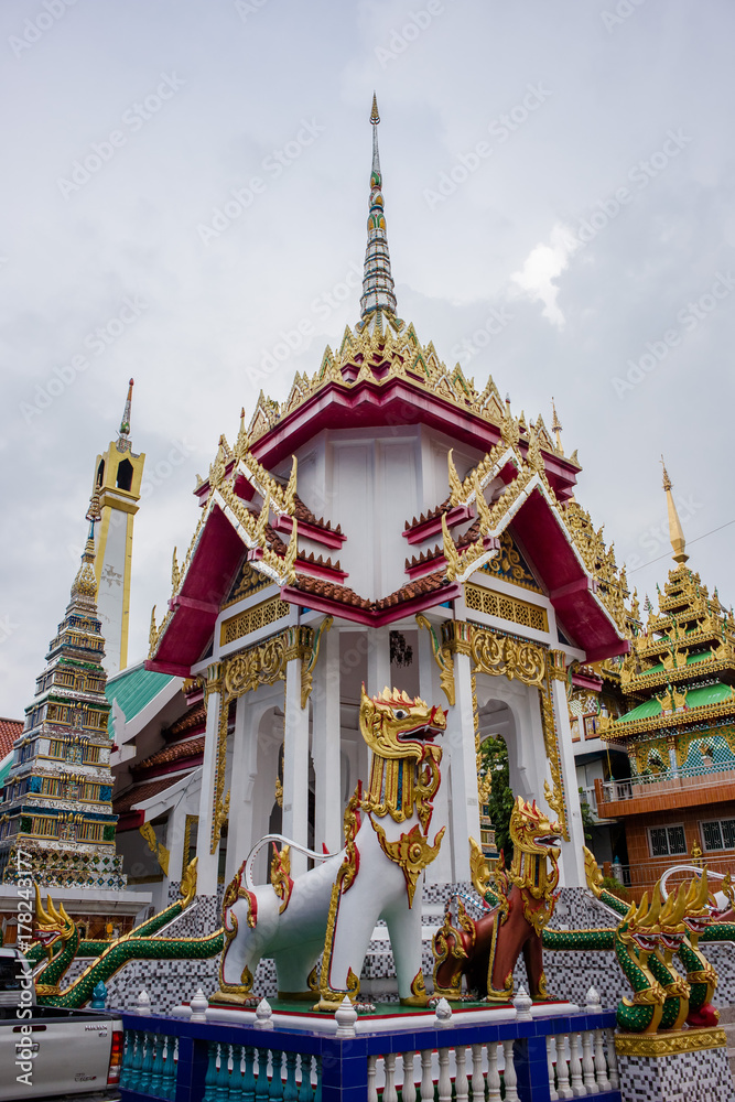 Bangkok Thailand: Wat Khun Chan Temple ( 1144 เทอดไท28 Khwaeng Talat ...
