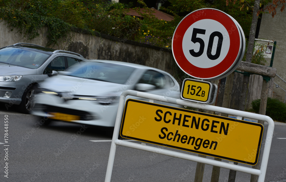 schengen accords frontieres signature politique libre circulation ...