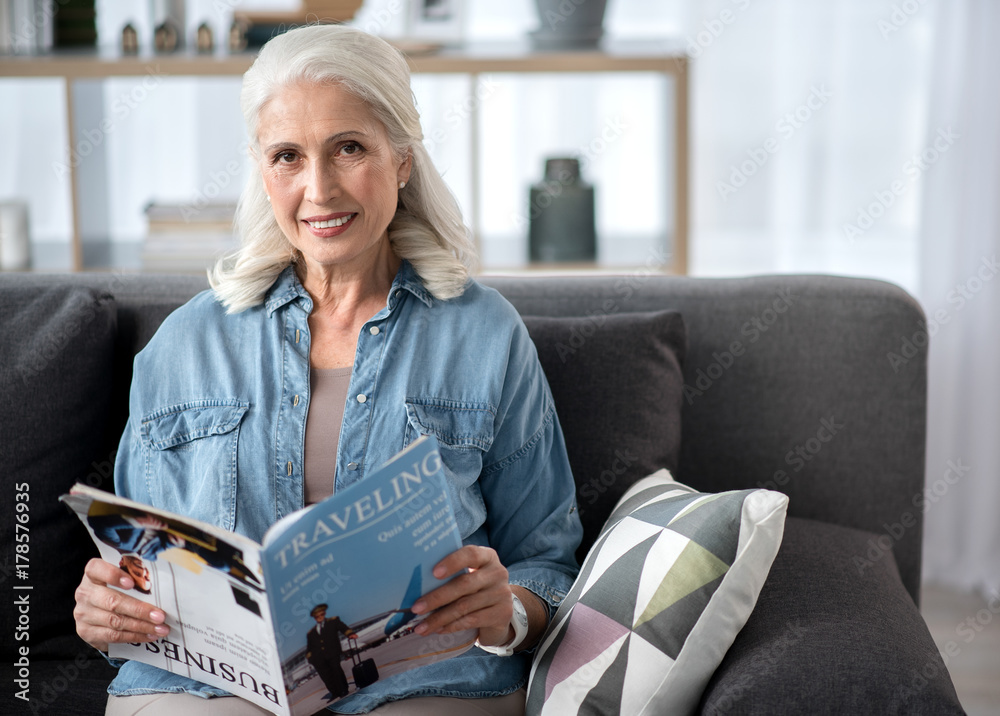 Women Reading Magazines