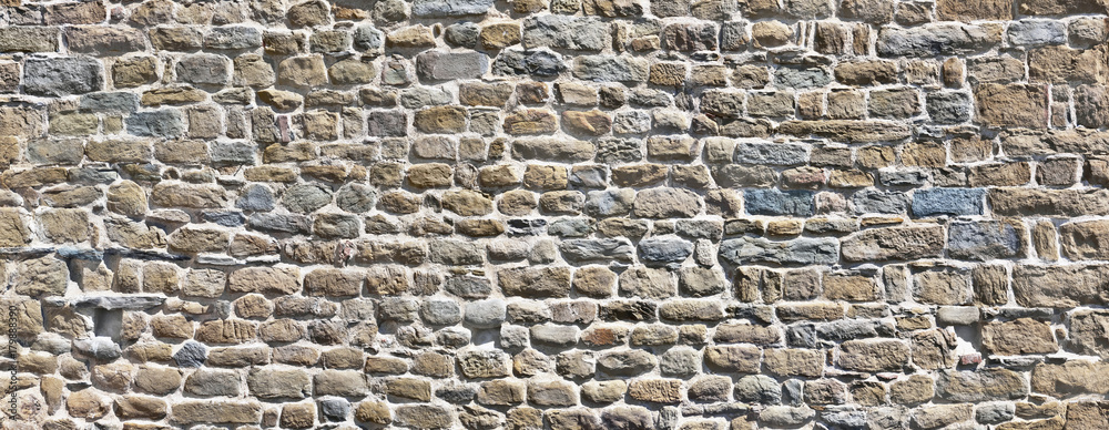 Mittelalterliche Burgmauer Stock-Foto | Adobe Stock