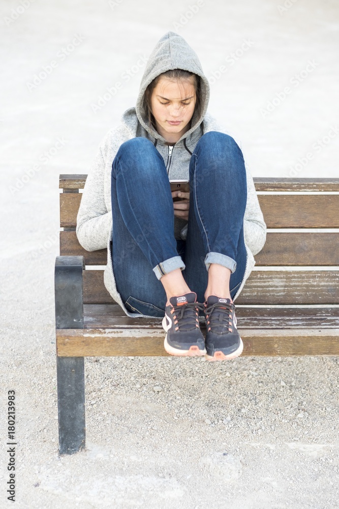 Jeune fille à la capuche Stock Photo | Adobe Stock