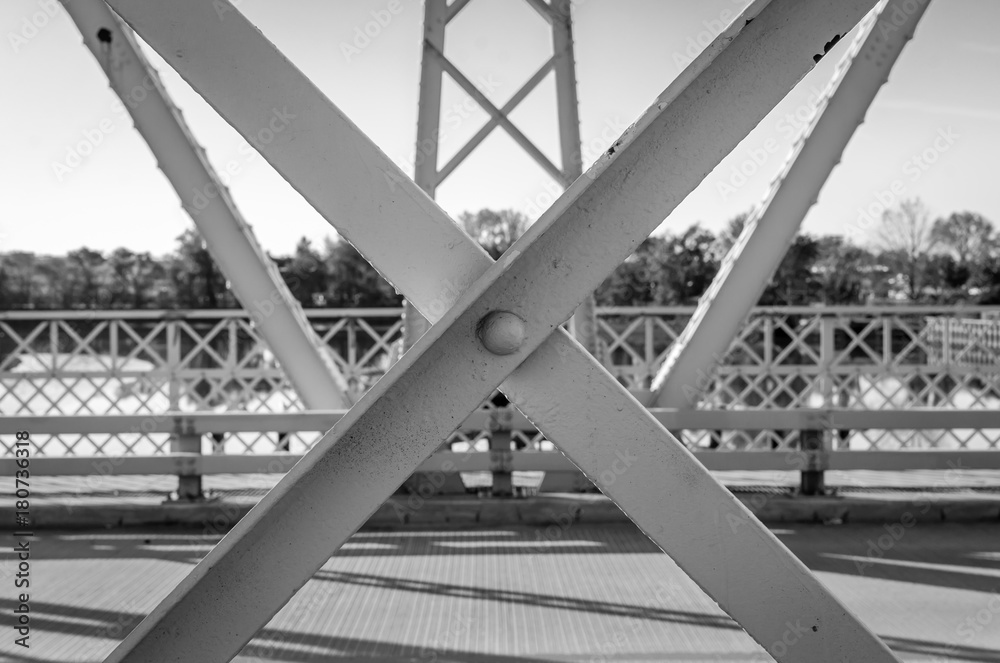 Support Beams Of The Bridge - The Best Picture Of Beam