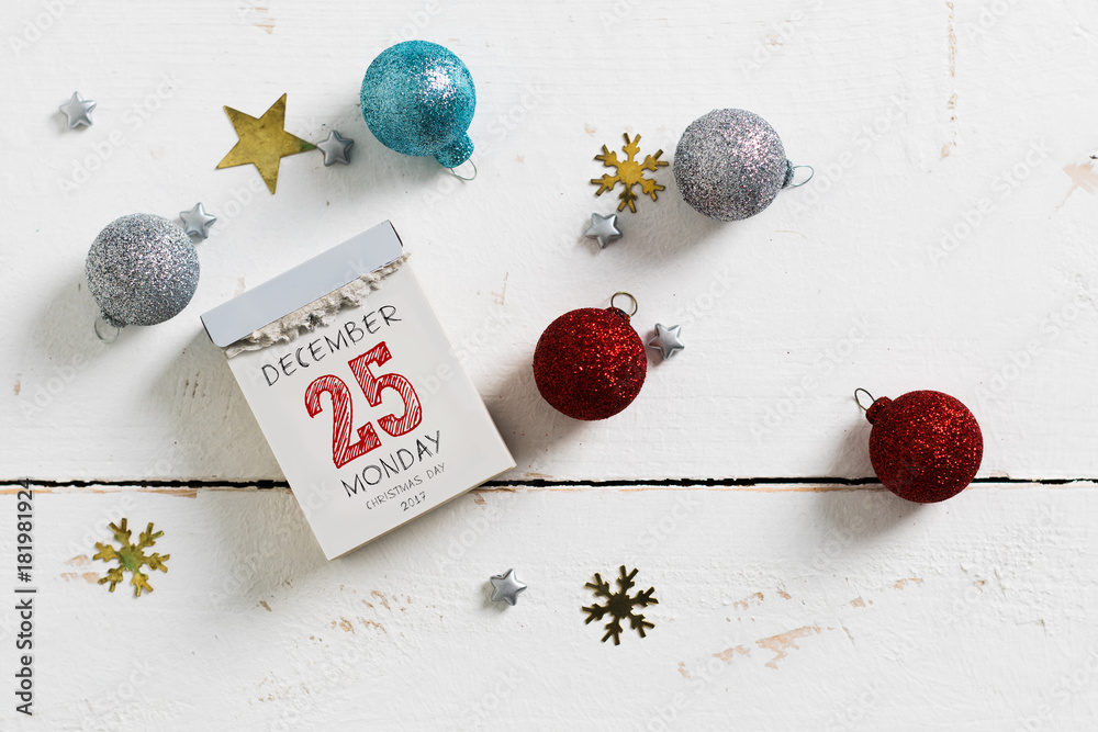 Tear off calendar with christmas day, monday of december the 25th, on ...