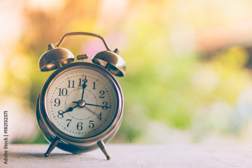 Do You Still Use A Traditional Alarm Clock 46 OFF