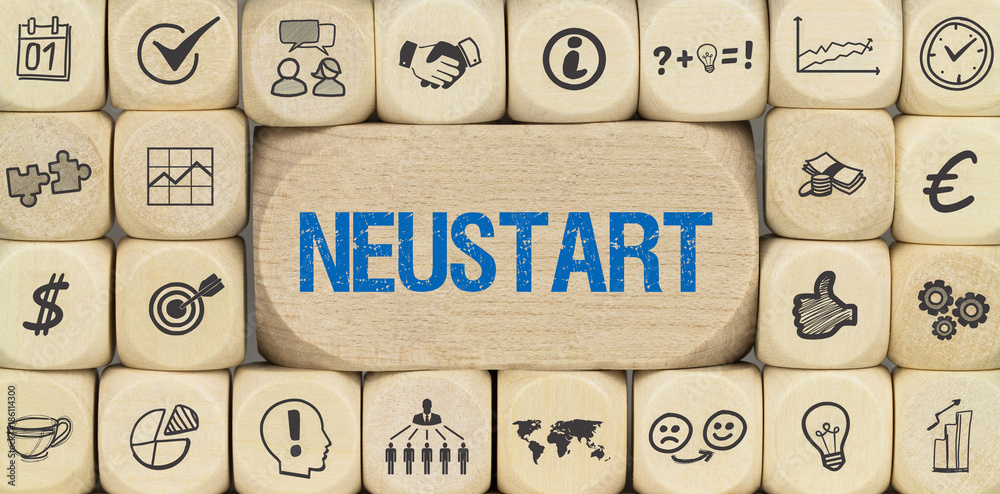 Neustart / Würfel mit Symbole Stock-Foto | Adobe Stock