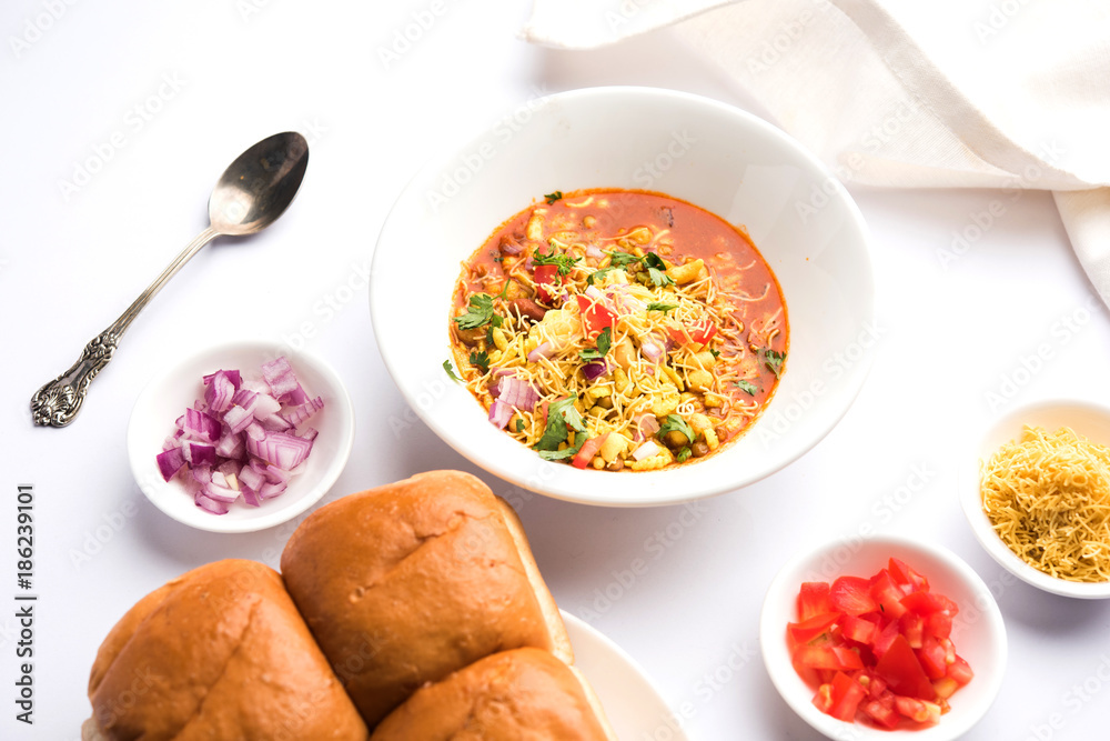 Misal Pav or misalpav, Misal Pav with Farsan. Traditional Indian spicy ...