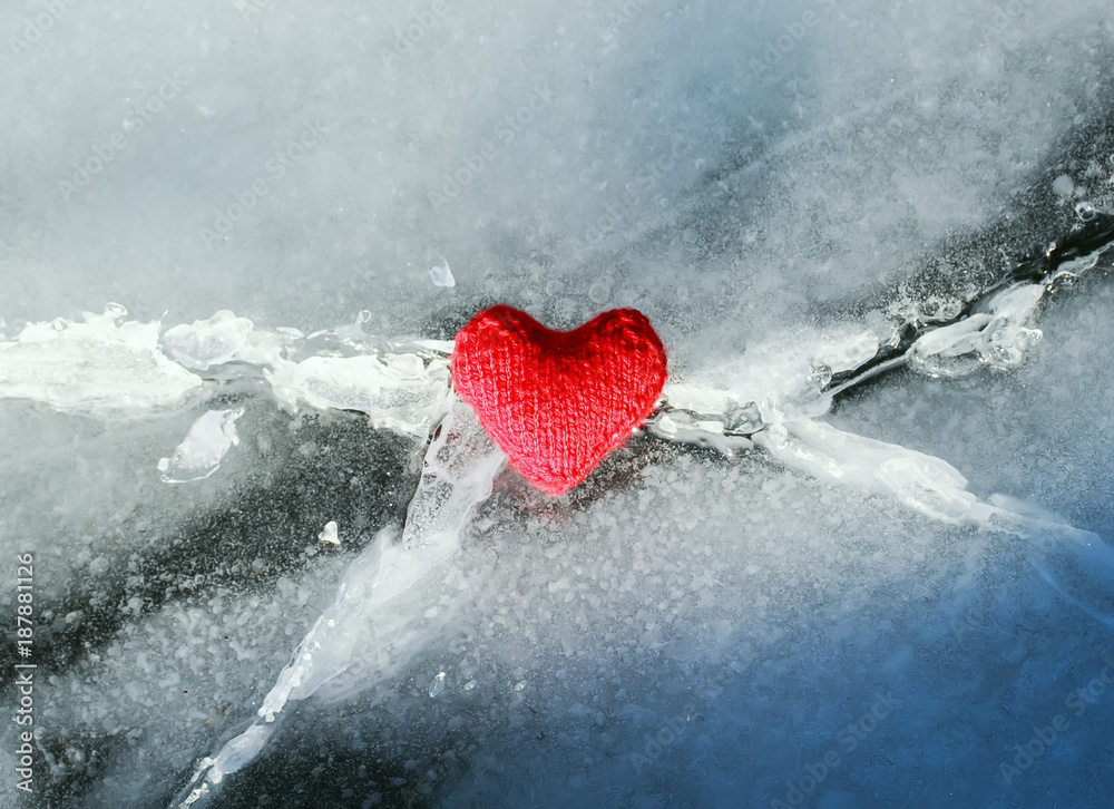 Cracked Ice Heart