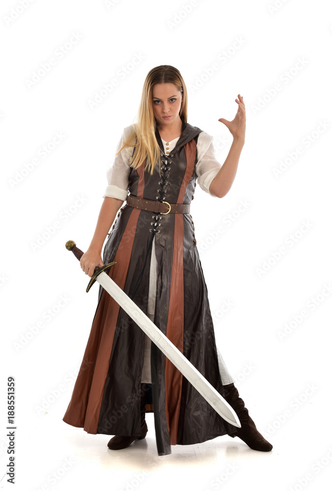 Cosplay Girls With Swords