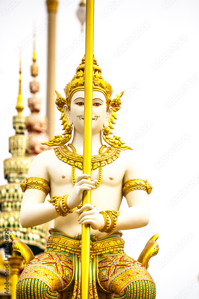 Statues of deities in Hinduism The royal funeral pyre decorated with ...