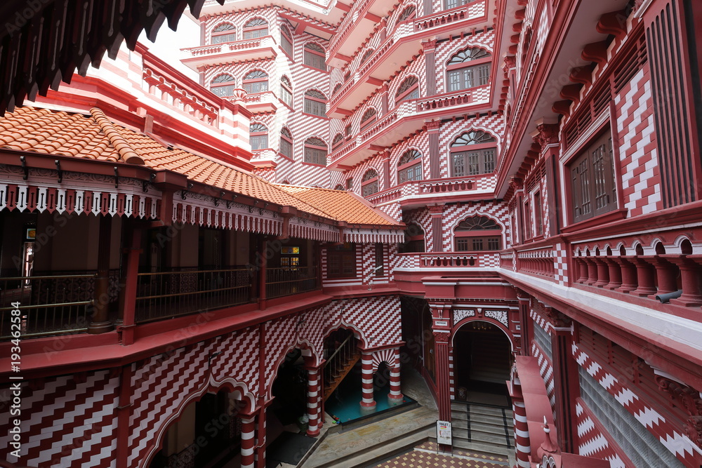 Die rote Moschee von Colombo in Sri Lanka Stock Photo | Adobe Stock