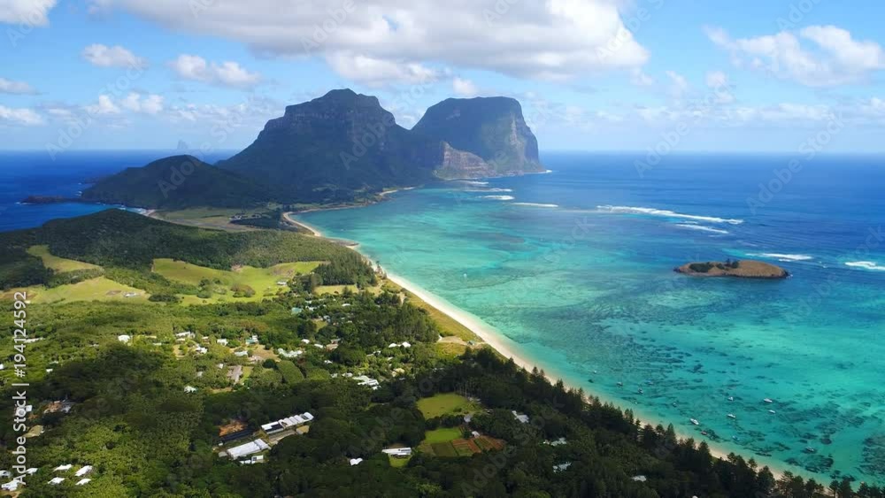 Vidéo Stock Aerial view of Lord Howe Island (World Heritage-listed ...