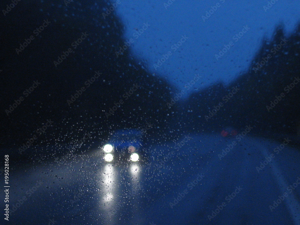 Spannende Bei Dunkelheit Und Regen Fotos