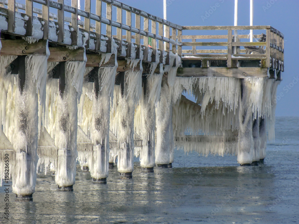 Magic isc sculptures at the beach , on a frosty winter day. - Frozen ...