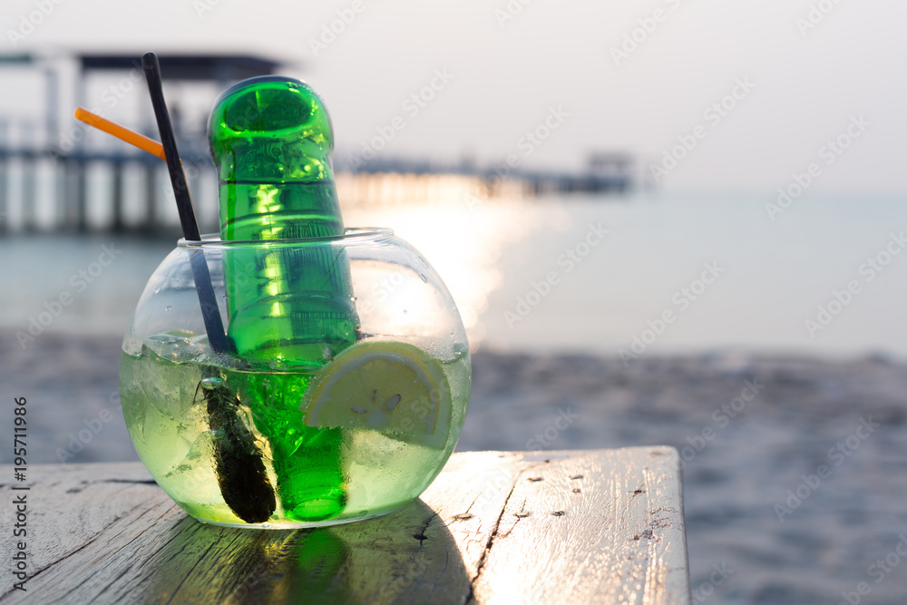 Green Apple cocktail, Apple frazzle is a cocktail recipe with apple ...