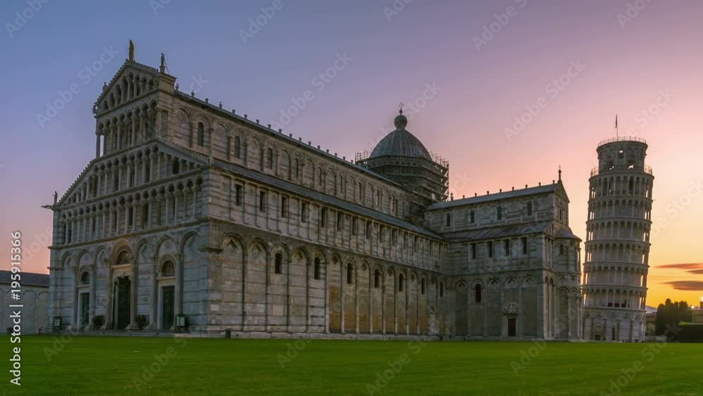 Time Lapse of Leaning Tower of Pisa in morning sunrise, Italy. Leaning ...