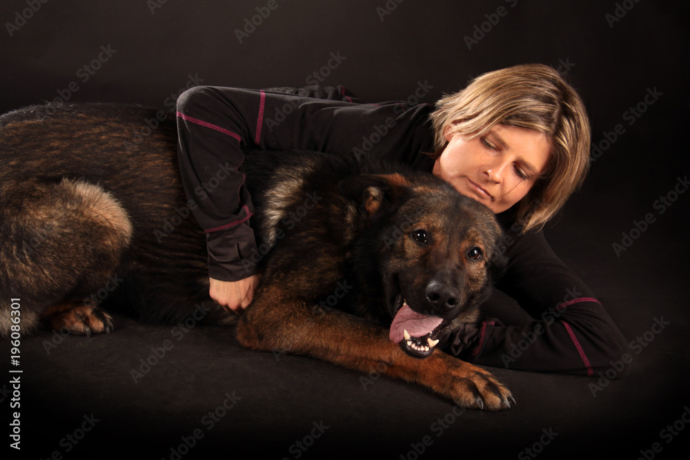 Wie Deckt Ein Hund Eine Frau