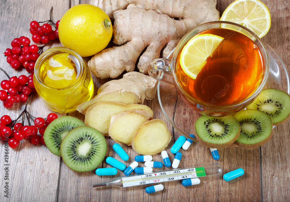 Tea for cold and flu. Vitamin tea, honey, ginger, lemons and viburnum ...