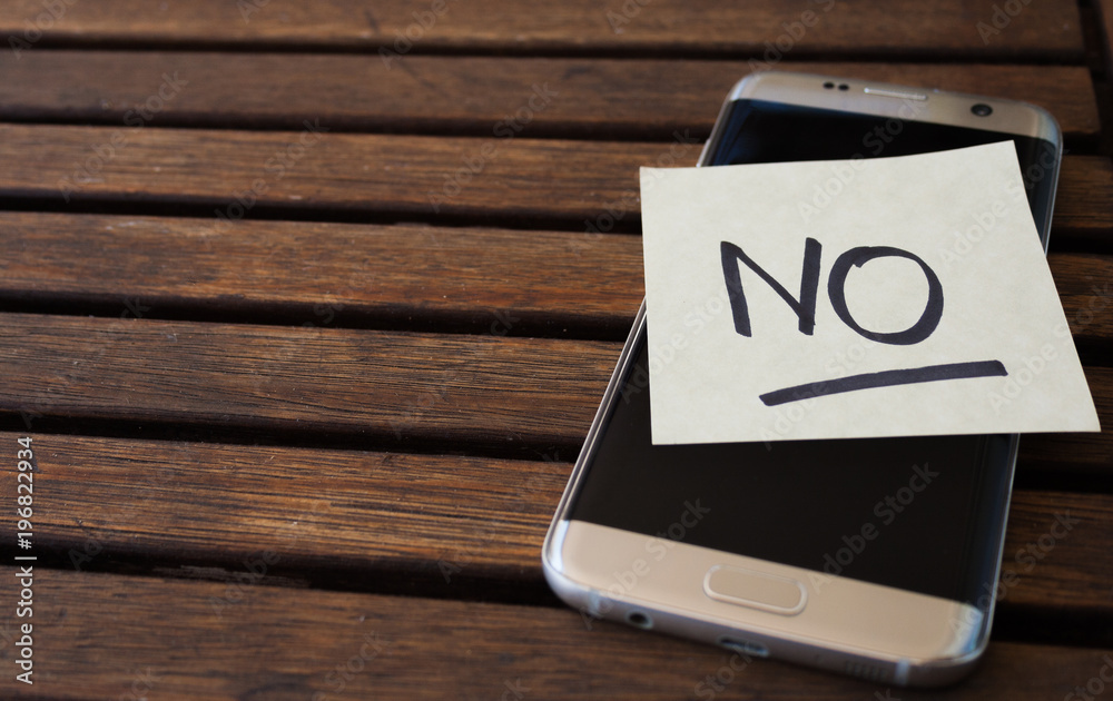 Poster Mobile phone with sticky note as reminder to take a break – Wall ...