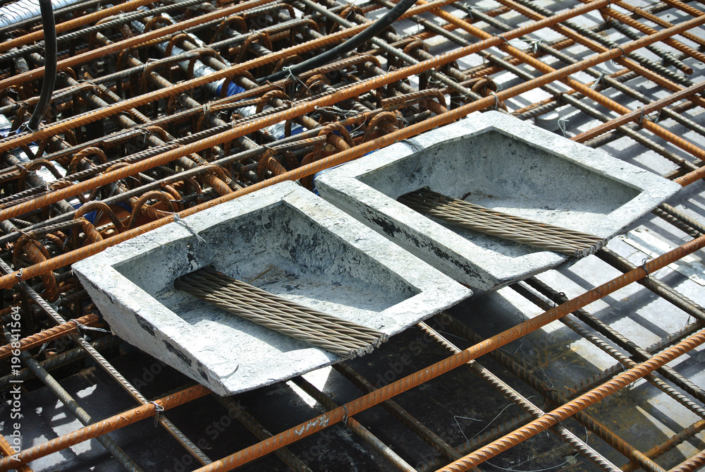 Pre-stress cable and tendons in lay in between floor slab reinforcement ...