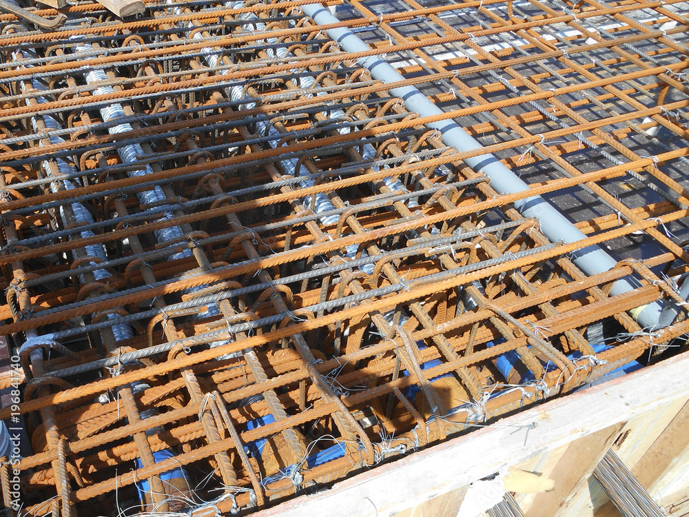 Pre-stress cable and tendons in lay in between floor slab reinforcement ...