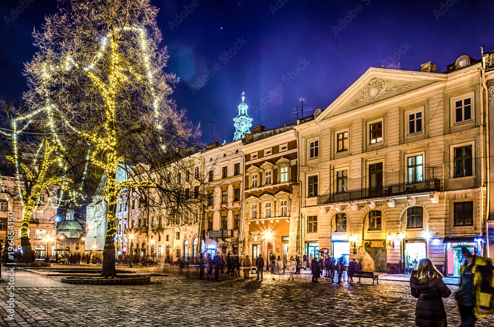 Zdjęcie Stock: Scenic night Lviv cityscape architecture on the long ...