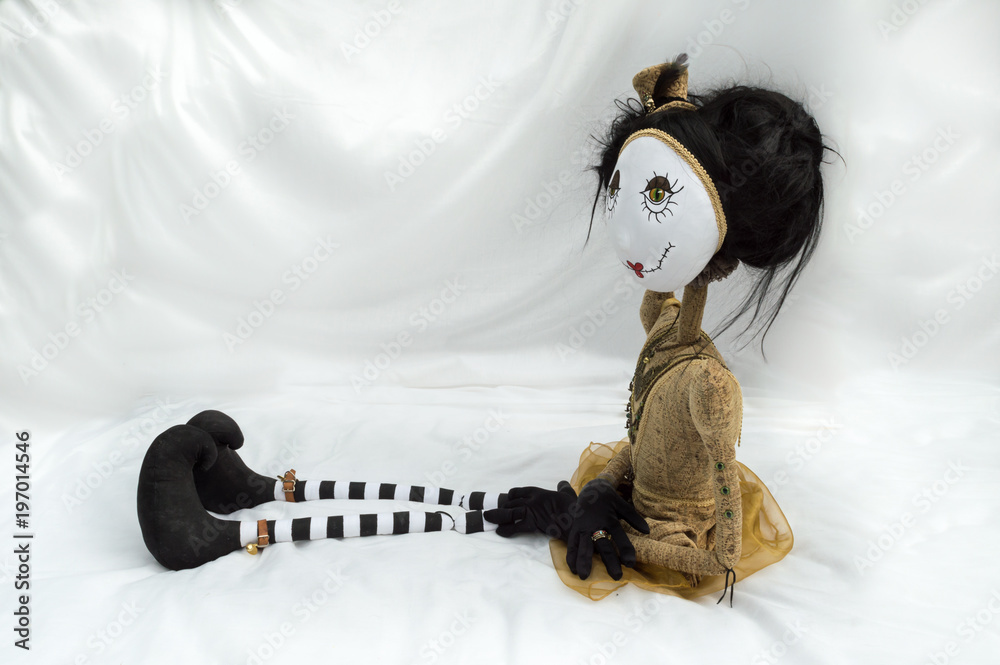 Creepy Doll Poses