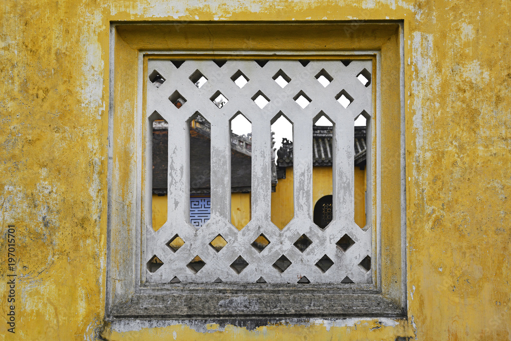 Window detail in the Dien Tho Residence in the Imperial City, Hue ...