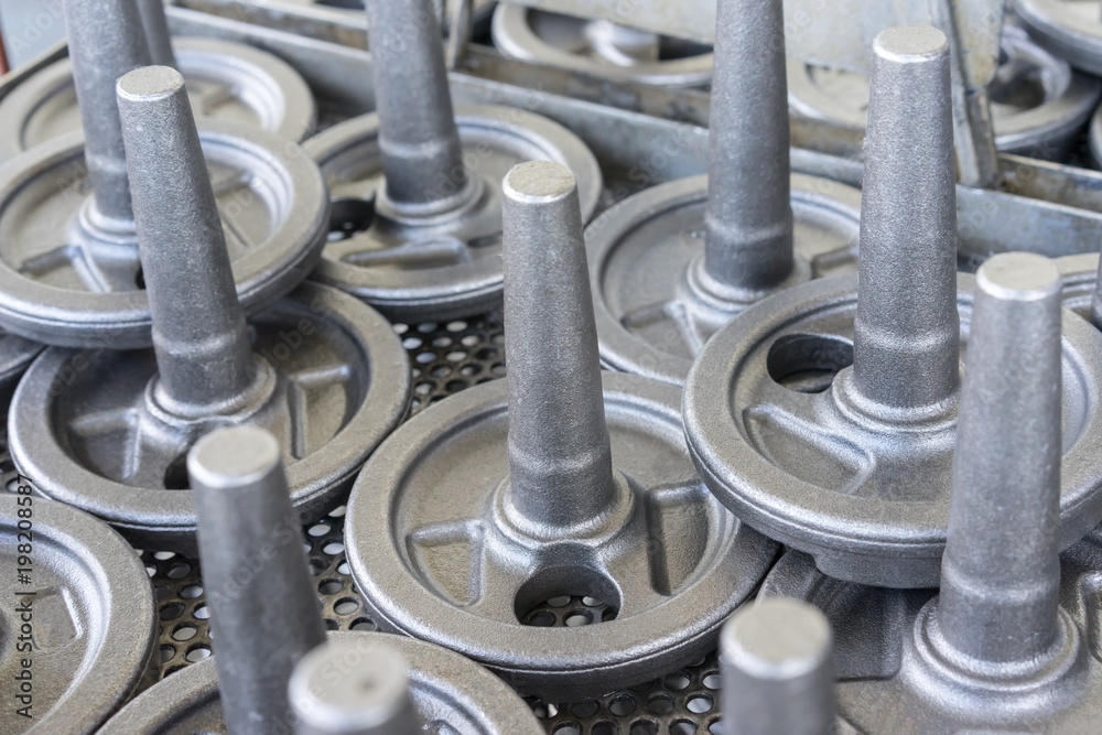 Pattern of forging automotive parts crank shaft, forging process in ...