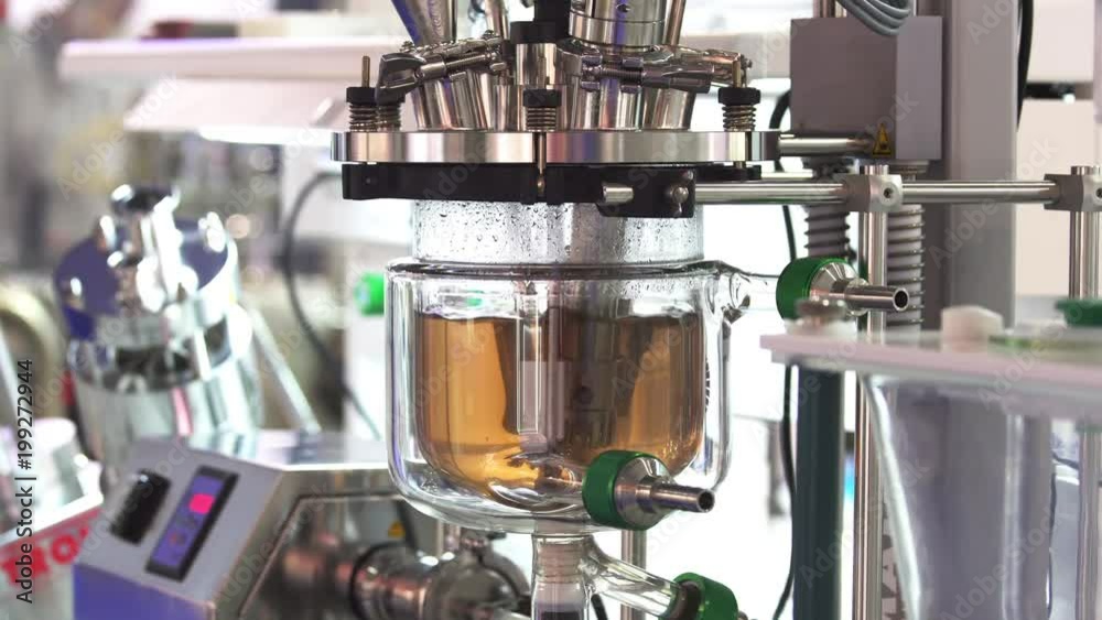 Modularly configured laboratory reactor for the optimization and reproduction of various ...