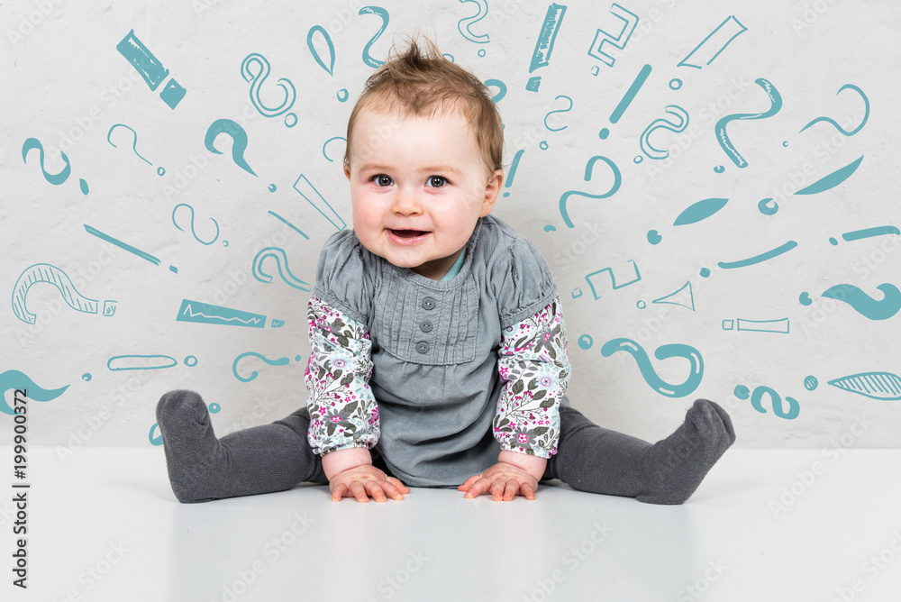 Póster Baby girl being overwhelmed shown by question and exclamation ...