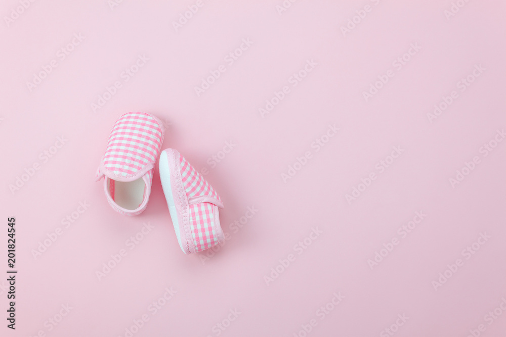 Table top view aerial image of kid fashion background concept.Flat lay ...