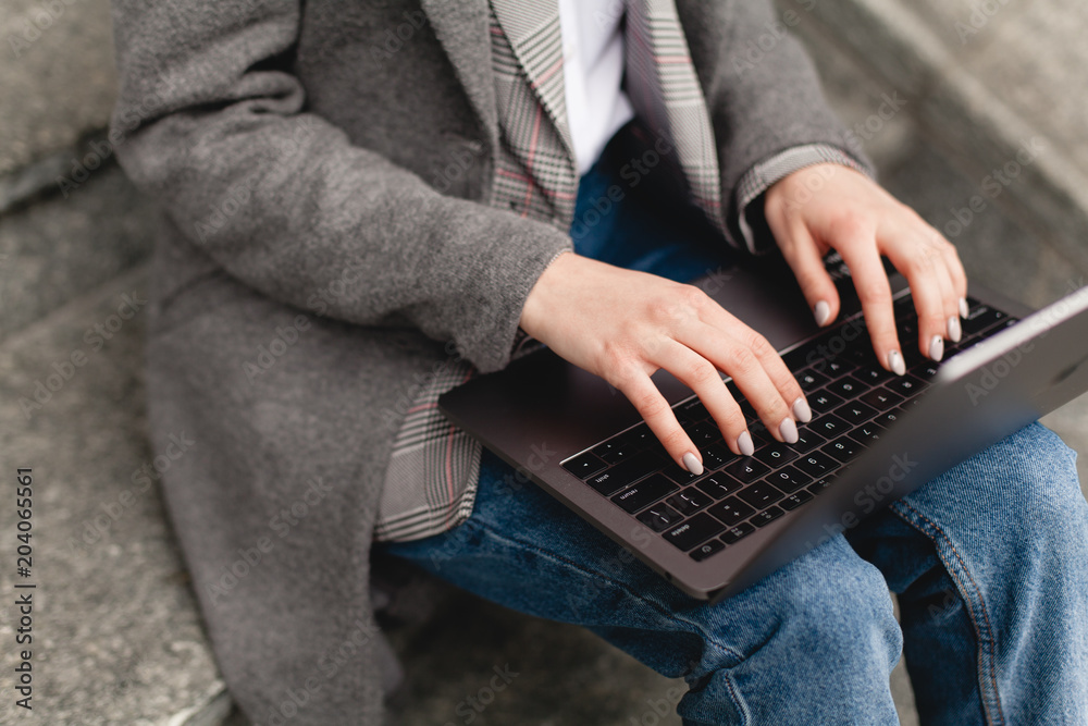 Fashion Blogger Computer