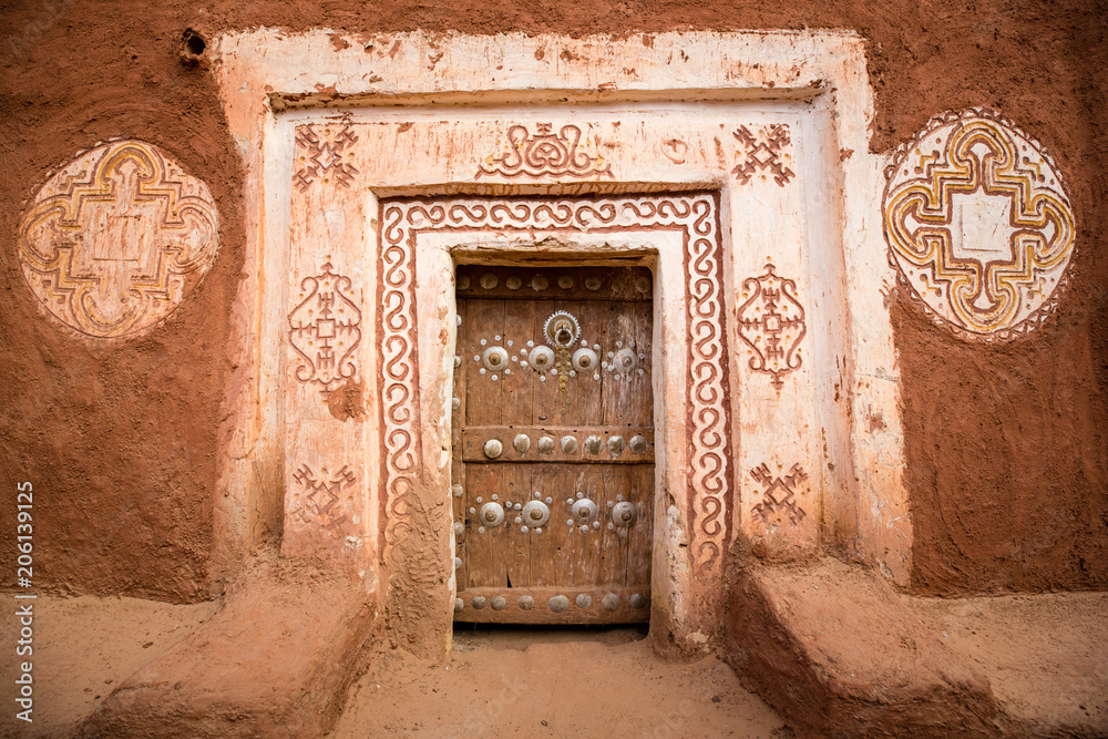 Famous ancient arabic door paintings at medieval bricked house in World ...