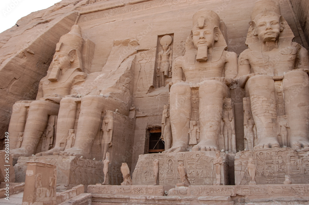 Entrée du Grand Temple d'Abou Simbel en Egypte Stock Photo | Adobe Stock