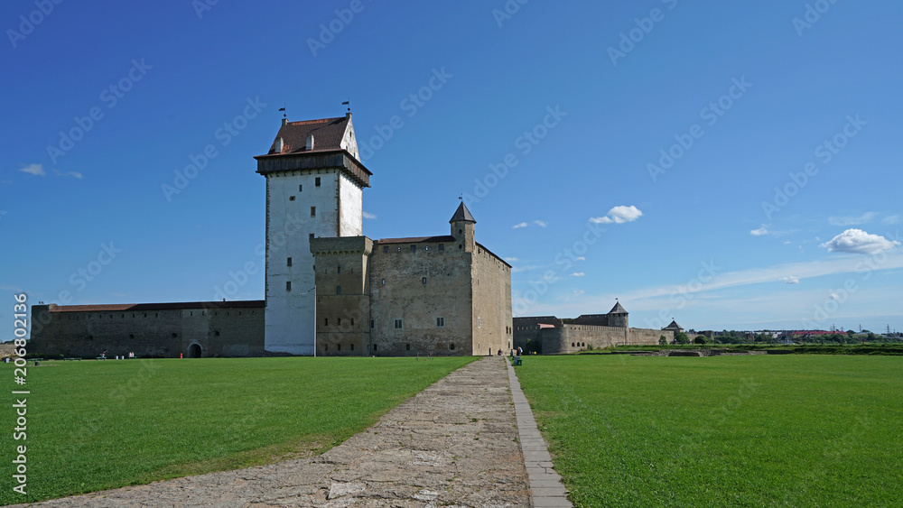 Fotka „Narva Castle, also called Hermann Castle is a medieval fortress ...