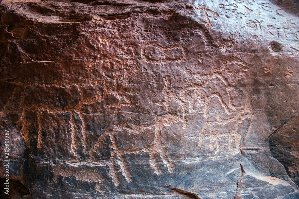 Nabatean and Thamudic inscriptions on rock in Wadi Rum desert Stock ...
